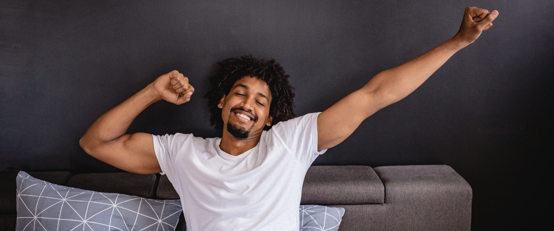 5-ways-to-beat-insomnia-570854.jpg?v=1676597333